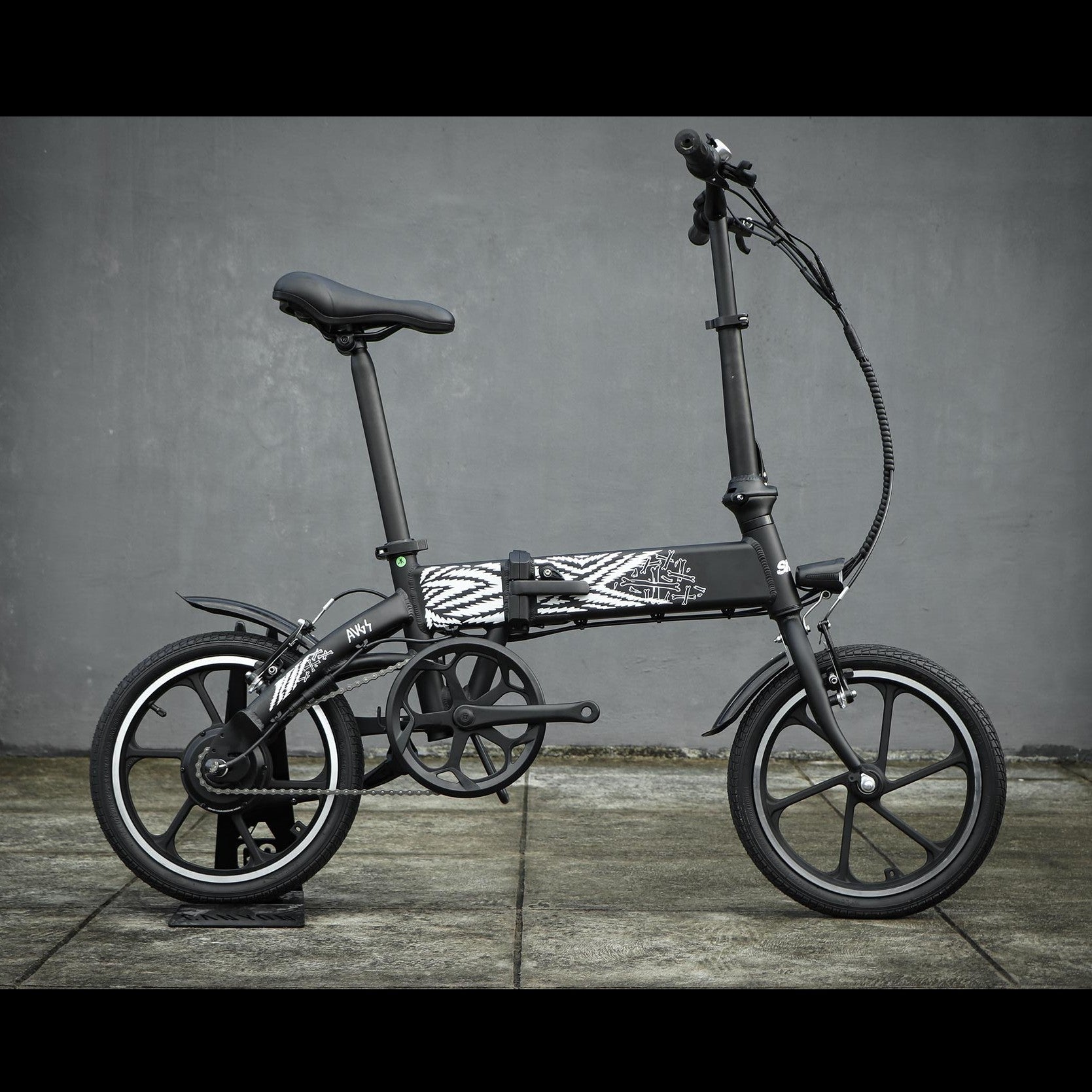 SMCC Folding E-Bike 250 Watts Alloy - AVGS Black – Supreme Bikes Verdana